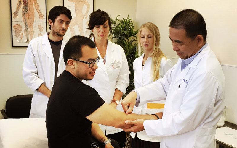 Tui Na in Los Angeles - Emperor's College Community Acupuncture Clinic